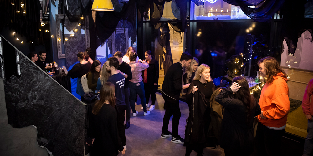 DNA VR ⭐ First Virtual Reality Arcade Experience in London