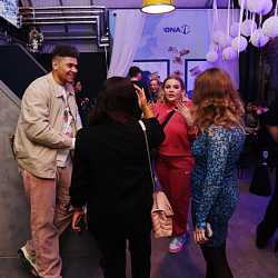 DNA VR ⭐ First Virtual Reality Arcade Experience in London